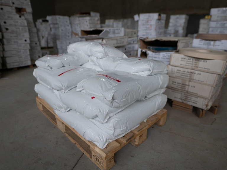 Plastic Ribs – New Lam